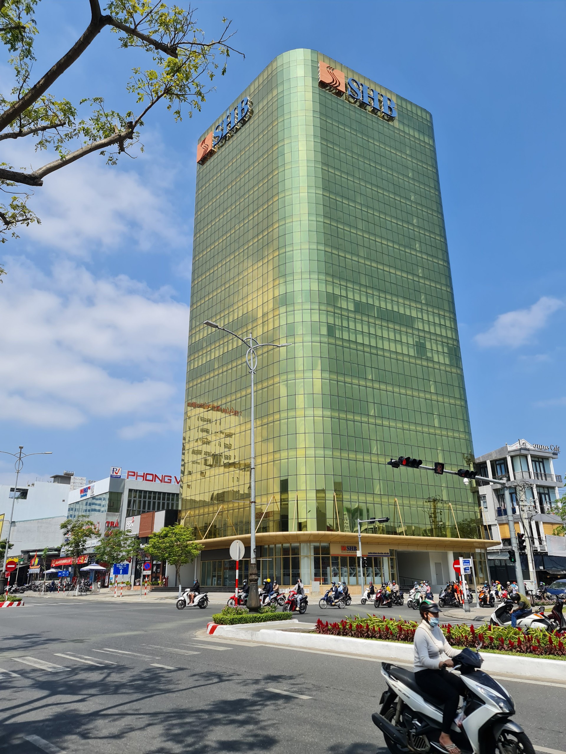 SHB Building｜オフィスを借りる｜エヌアセットベトナム｜ホーチミン・ハノイ・ビンズン・ハイフォンの不動産賃貸・売買・管理