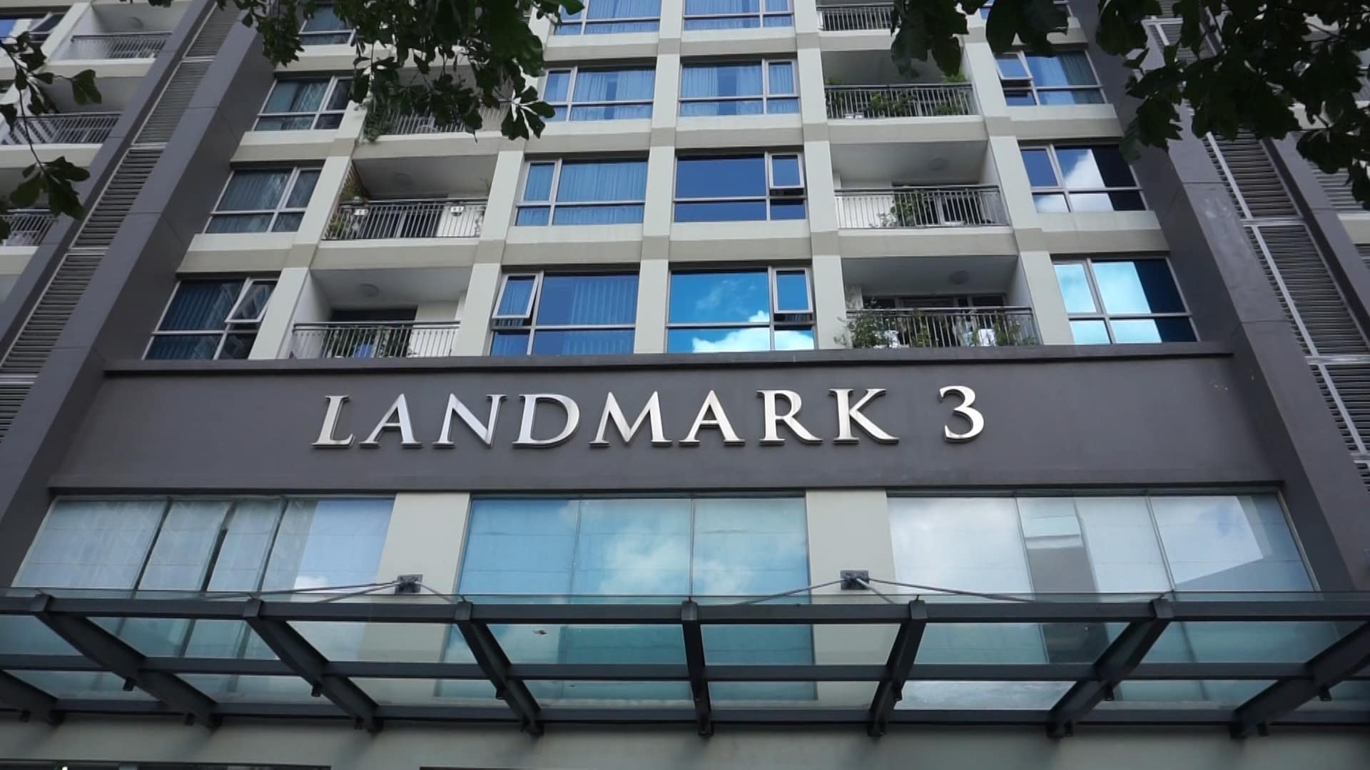 [SOLD]-VCP Landmark 3 High Floor- 2BR – Full furniture – Foreigner ...